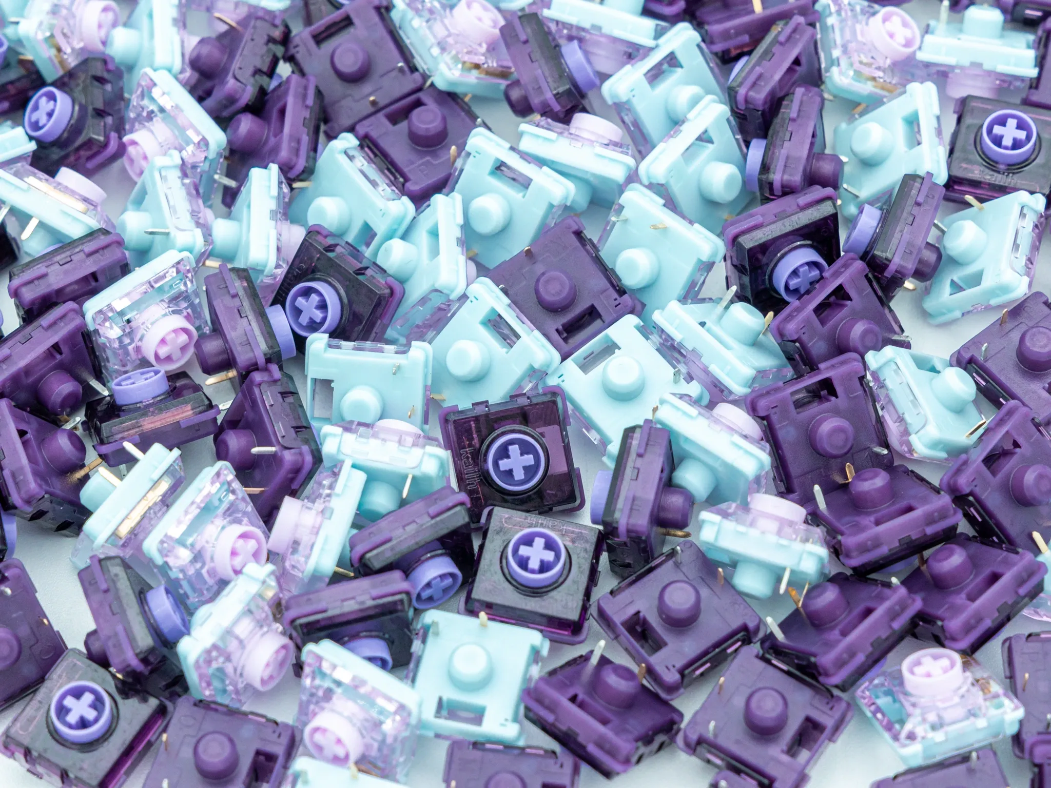 Choc V2 Switch Sample - KeebSupply