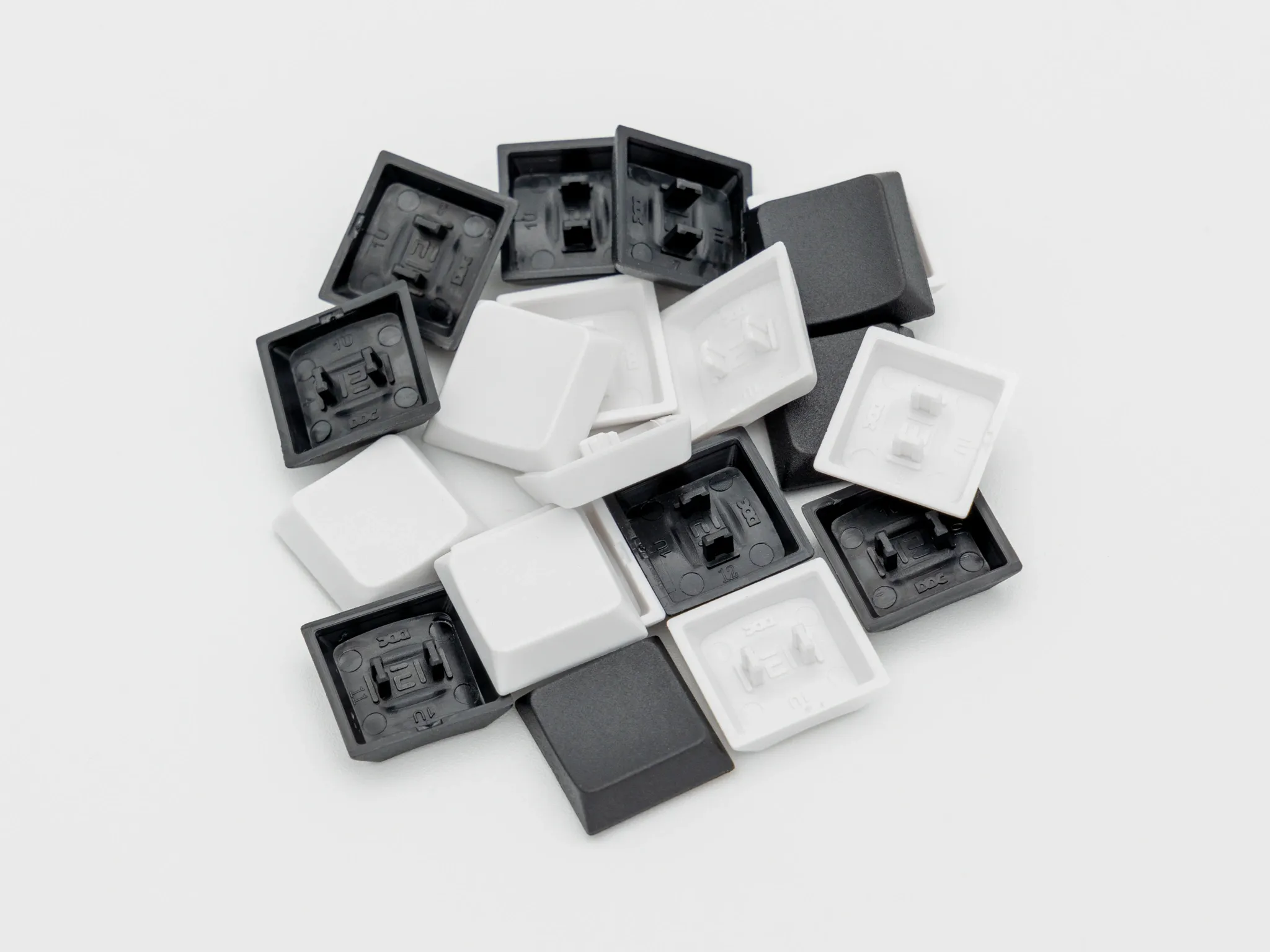 DDC Keycaps - KeebSupply